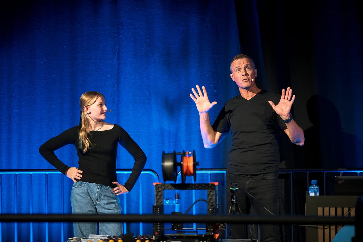 Troy Hunt: From Dreams to Reality: The Magic of 3D Printing, with Elle Hunt